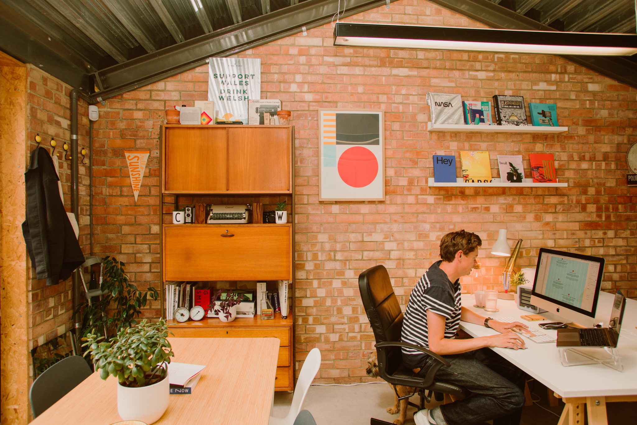 Forward Space: Extraordinary workspace for creative minds